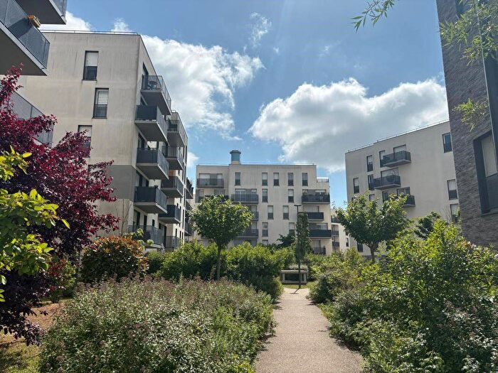 Appartement 2 pièces à louer à Queue d'Oiseau, Les Ulis