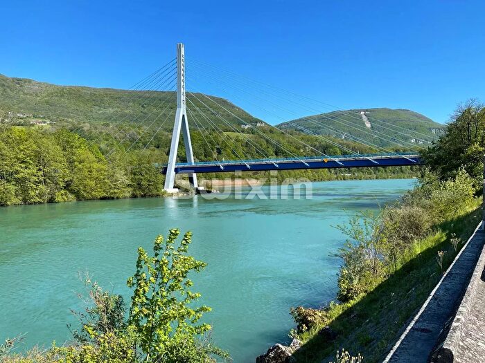 Appartement à vendre - Seyssel - 4 pièces - 3 chambres