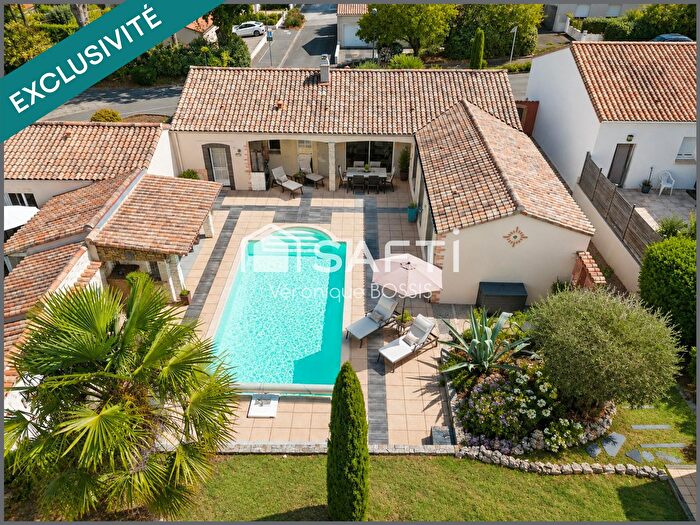 Maison 5 pièces à vendre à La Roche-sur-Yon, Pyramides, Jean-Yole