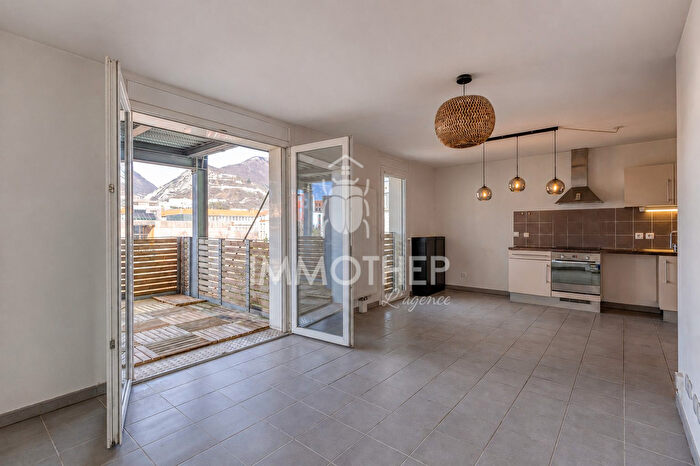 Appartement 3 pièces à vendre - Grenoble, Championnet