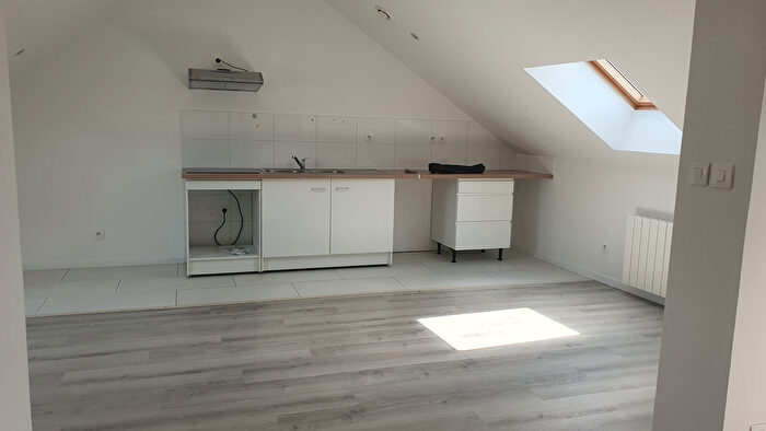 Appartement à louer - Malesherbes - 2 pièces - 1 chambre