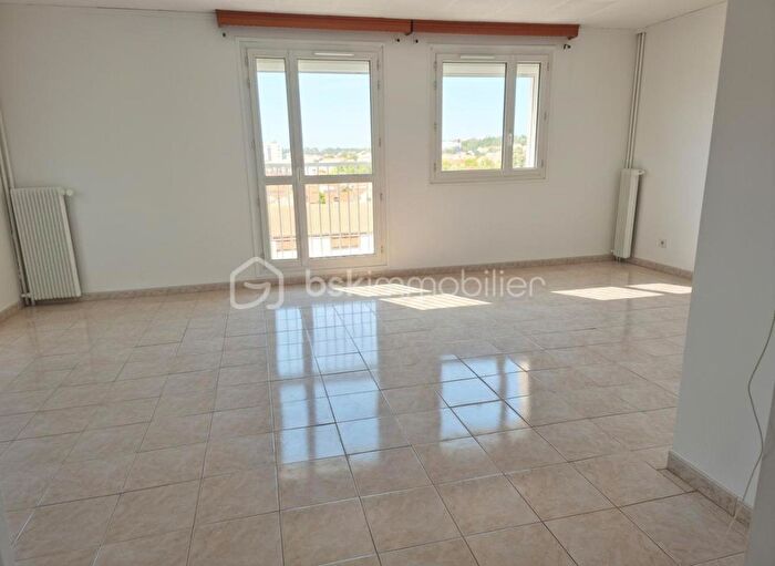 Nîmes, Grézan : Appartement 4 pièces à vendre