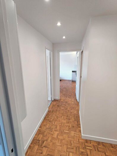 Appartement à louer - Cimetiere, Créteil - 3 pièces - 2 chambres