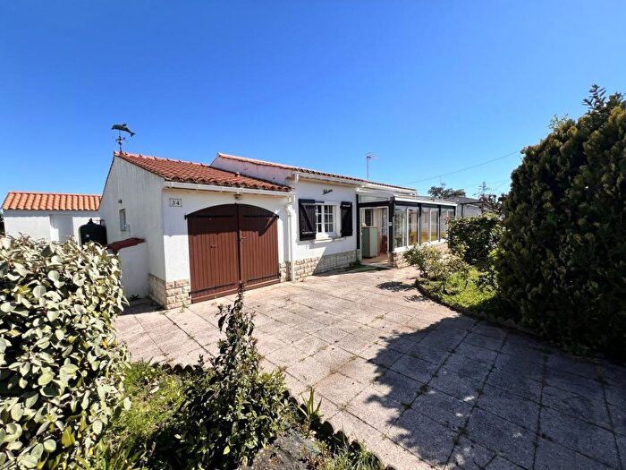 Maison 4 pièces à vendre à Angles