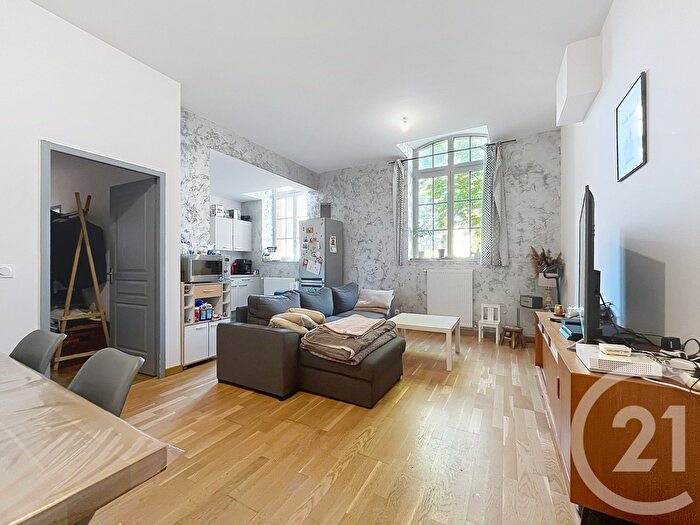 Appartement à vendre - Riom, Le Creux, La Varenne, Le Maréchat - 3 pièces - 2 chambres