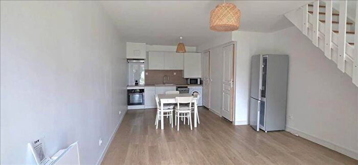 Reservoirs, Compiègne - Maison 3 pièces à louer