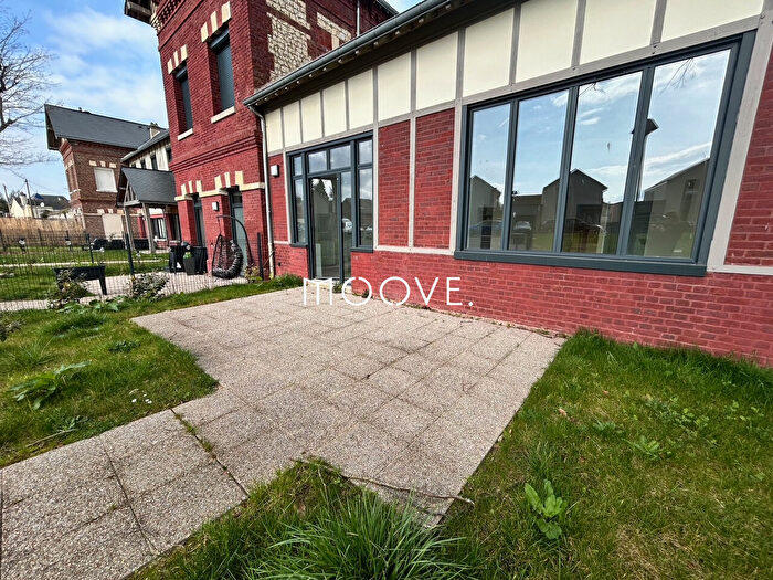 Maison à louer - Grand-Couronne - 4 pièces - 3 chambres