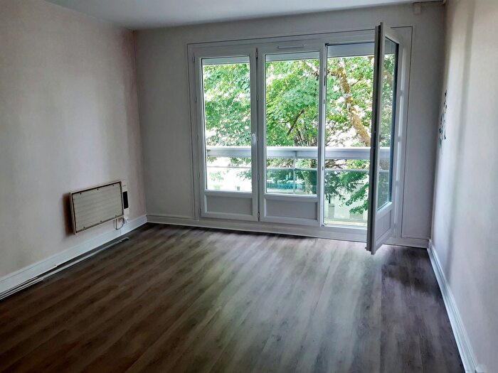 Appartement à louer - Nevers, Maupas, Victor-Hugo - 1 pièce