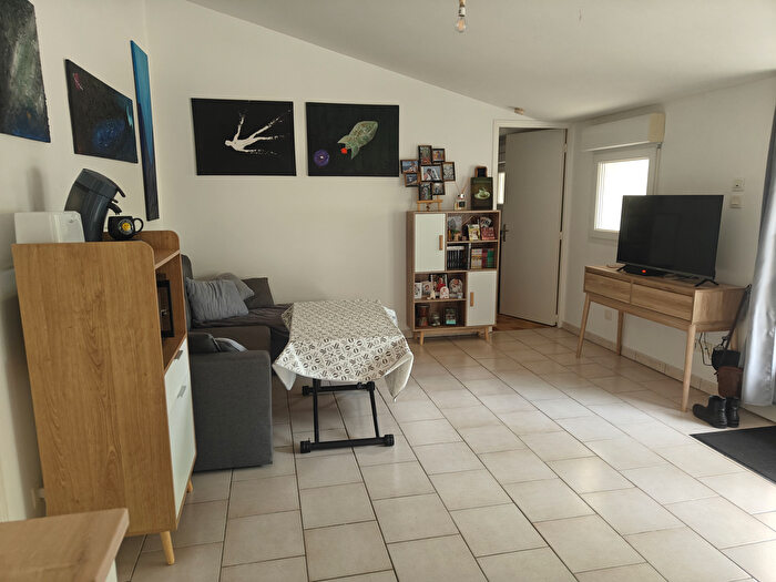 Thouarcé - Maison 2 pièces à louer
