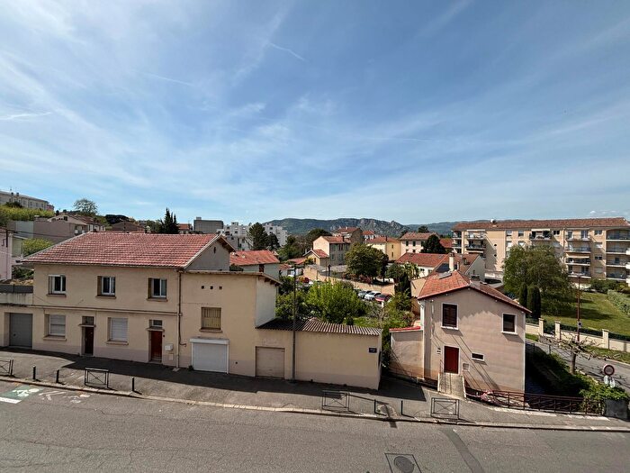 Bourg-lès-Valence, Bourg Ouest - Appartement 2 pièces à louer