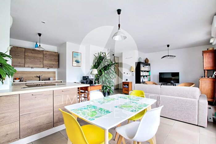 Appartement 4 pièces à vendre à Vénissieux, Parilly