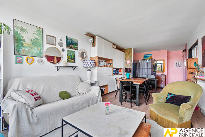 Appartement à vendre - Maisons-Laffitte, Centre-ville - 4 pièces - 3 chambres