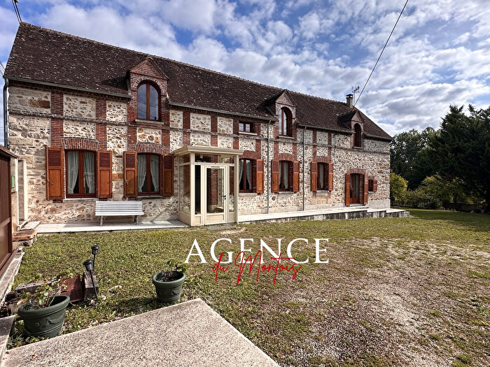 Maison à vendre - Bray-sur-Seine - 6 pièces - 4 chambres