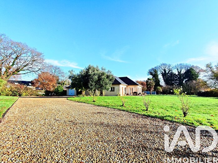 Maison à vendre - Radenac - 5 pièces - 4 chambres