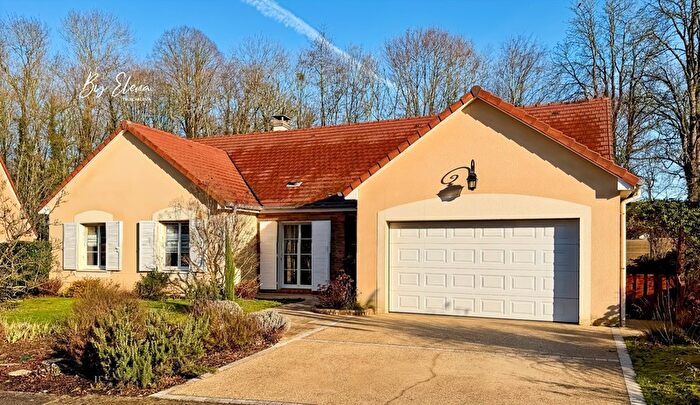 Maison à vendre - Saint-Thibault-des-Vignes - 7 pièces - 5 chambres