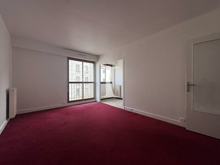 Appartement 1 pièce à louer à Emeriau-Zola, Paris 15ème arrondissement