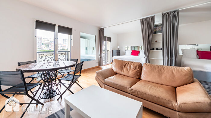 Appartement à vendre - Neuilly-sur-Seine, Parc de Neuilly - 1 pièce