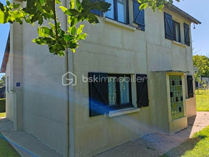 Trouville-la-Haule : Maison 5 pièces à vendre