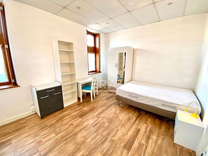 Appartement 1 pièce à Centre Ville, Blois, à louer