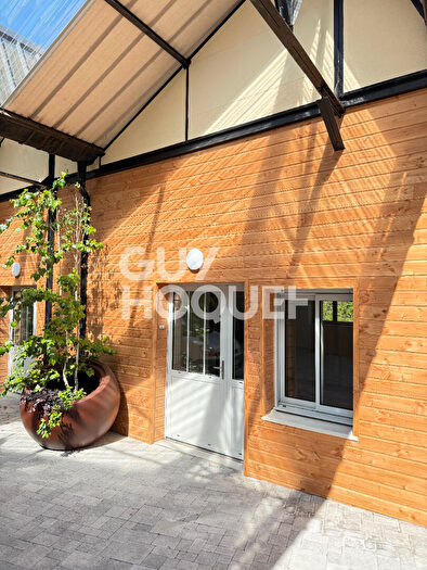 Appartement à vendre - Bourges, Aéroport, Vauvert, Pierrelay, Pissevieille - 4 pièces - 3 chambres