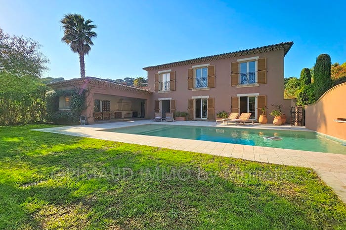 Grimaud : Maison 6 pièces à vendre