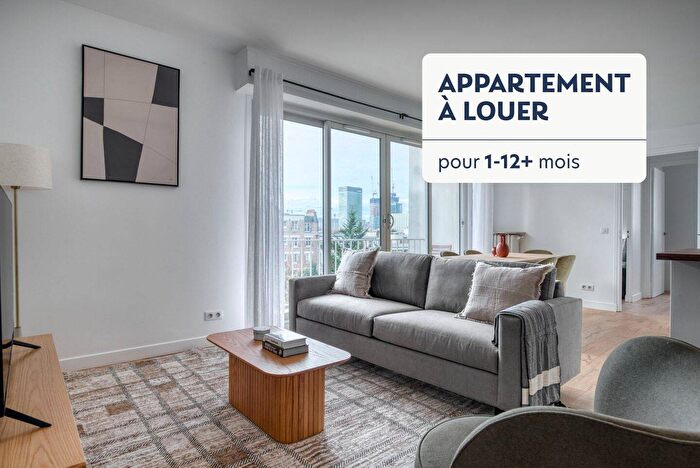 Appartement à louer - Parc dOrléans, Neuilly-sur-Seine - 4 pièces - 3 chambres