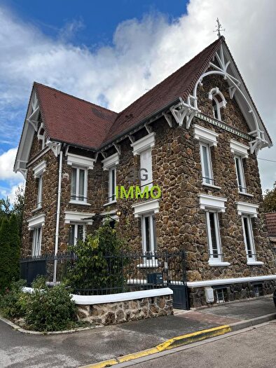 Maison 7 pièces à vendre à Romilly-sur-Seine, Centre-ville, Gare, Lion, Les Hauts Buissons