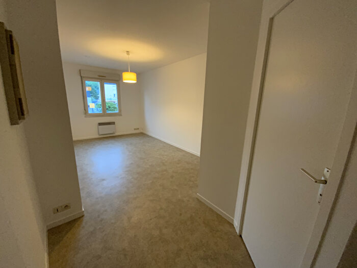 Appartement 1 pièce à louer - Évreux, Navarre