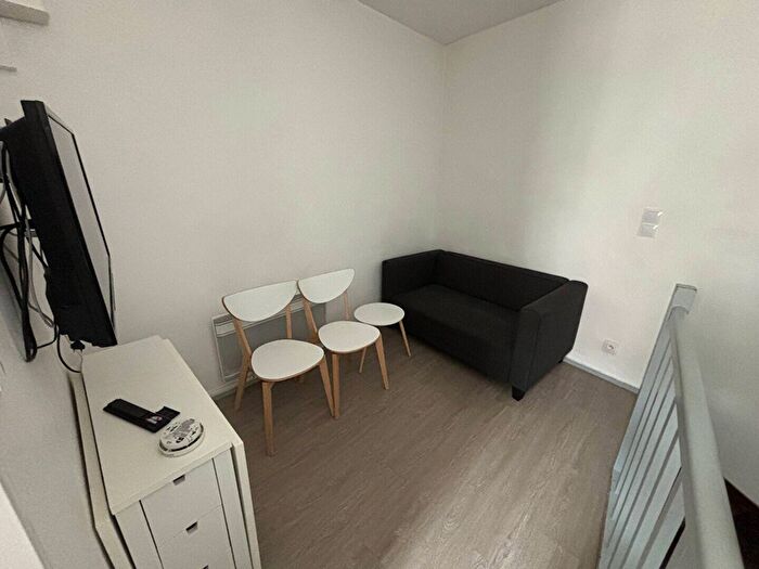 Appartement à louer - Trois Quartiers-Centre Ville, Poitiers - 1 pièce