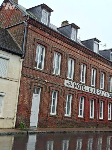 Maison à louer - Moyaux - 4 pièces - 3 chambres