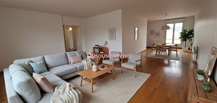 Appartement à vendre - Corbeil-Essonnes, Centre-ville - 5 pièces - 3 chambres