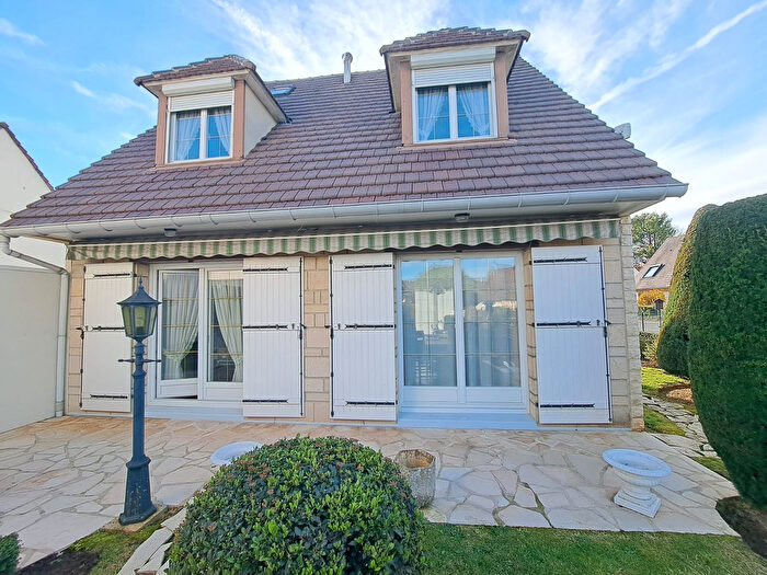 Maison à vendre - Senlis, Bon Secours - 6 pièces - 4 chambres