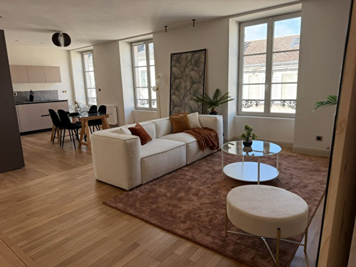 Appartement 5 pièces à vendre - Orléans, Dunois, Châteaudun