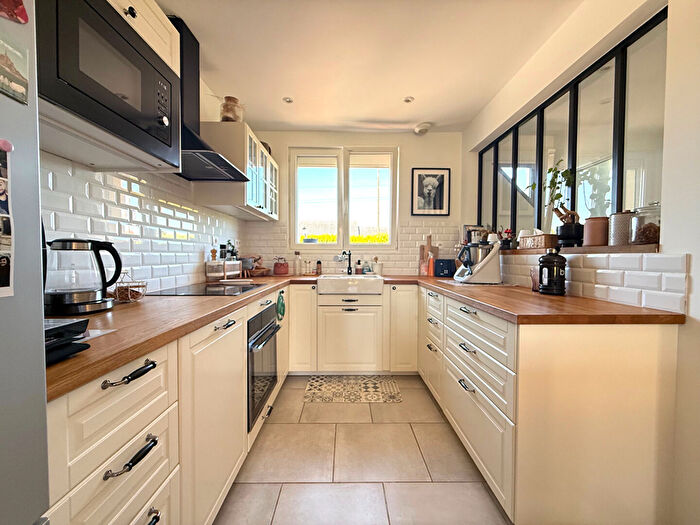 Maison 4 pièces à vendre à Barc