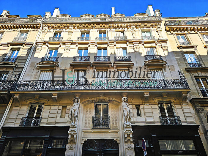 Appartement à vendre - Paris e , Europe - 1 pièce