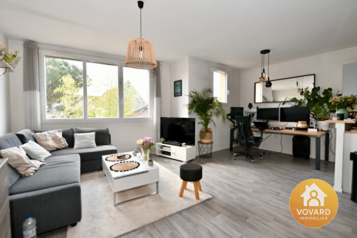 Saint-Brice-sous-Forêt, Centre-ville, Clos : Appartement 2 pièces à vendre
