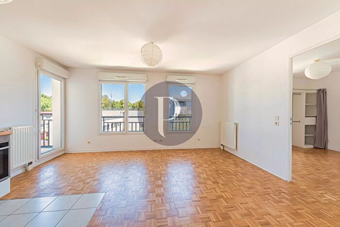 Appartement 3 pièces à Cachan, Centre-ville, à vendre