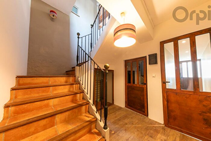 Saint-Estève - Maison 4 pièces à vendre