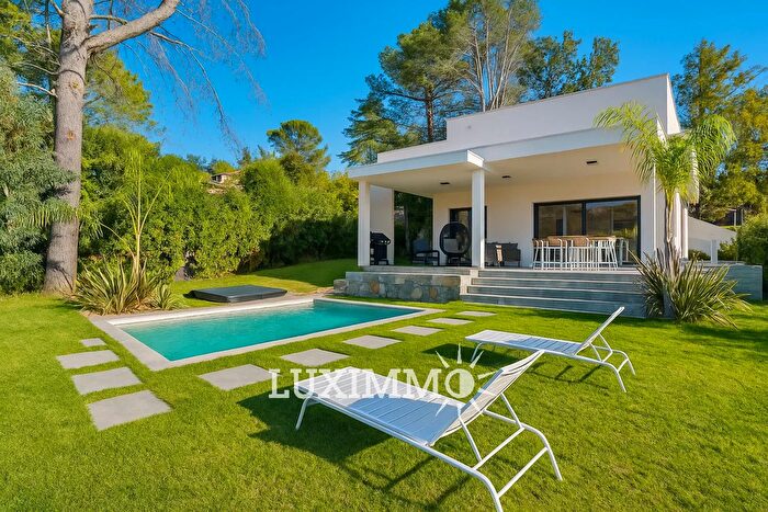 Maison à vendre - Valbonne, Val de Cuberte, Les Parés, Les Peyrouos - 8 pièces - 4 chambres