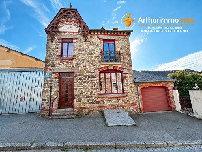 Maison 6 pièces à Louvigné-de-Bais, à vendre