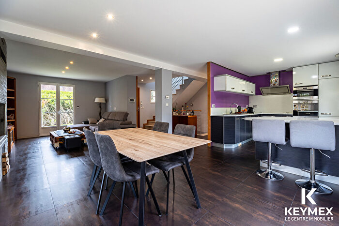 Maison à vendre - Villaines-sous-Bois - 6 chambres