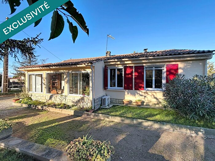 Maison à vendre - Charleval - 6 pièces - 4 chambres