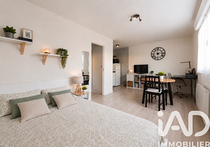 Lille, Wazemmes : Appartement 1 pièce à vendre