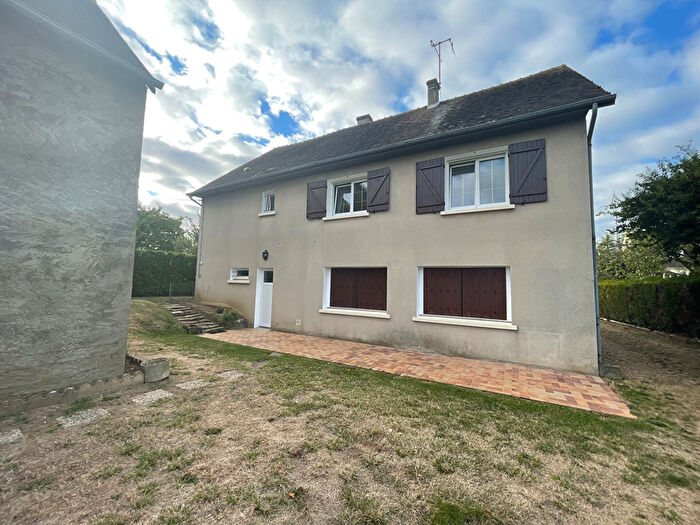 Cherré : Maison 6 pièces à louer