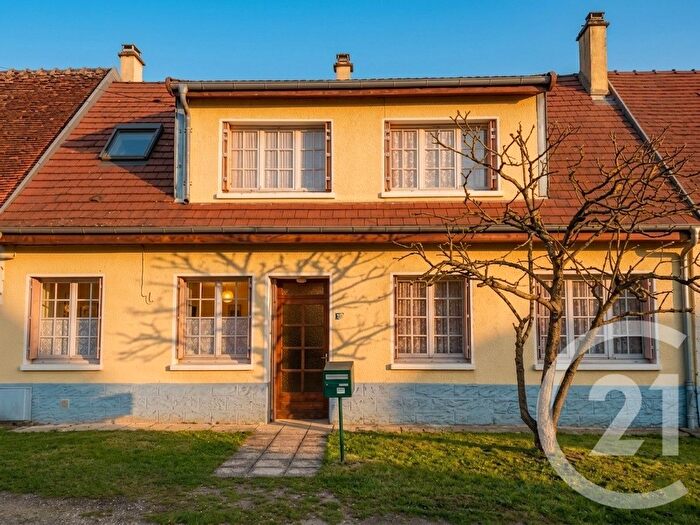 Maison 5 pièces à vendre à Pouilly-sur-Loire