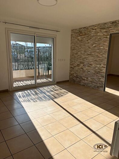 Appartement à louer - Scientrier - 3 pièces - 2 chambres