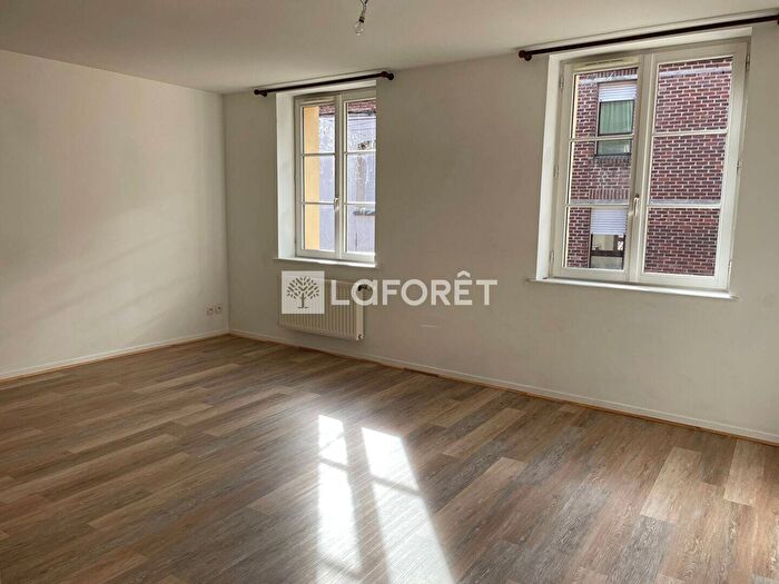 Appartement à louer - Hesdin-la-Forêt - 3 pièces - 2 chambres