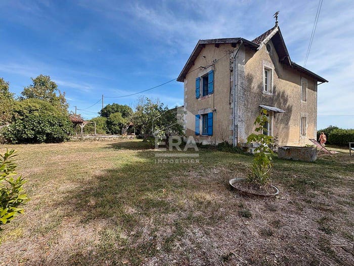 Maison 3 pièces à louer à Mouthiers-sur-Boëme