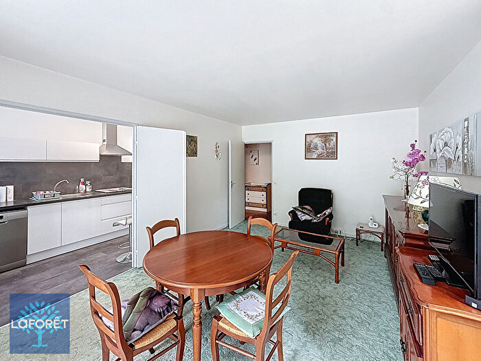 Appartement à vendre - Maurepas, Les Friches, Sept Mares - 3 pièces - 2 chambres