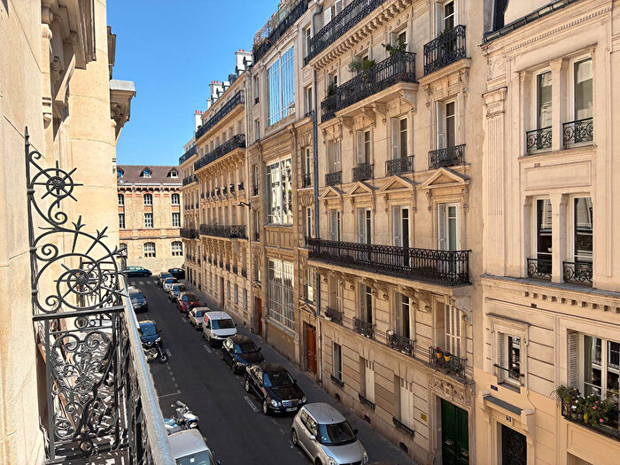 Appartement 3 pièces à louer - Paris 8ème, Mairie